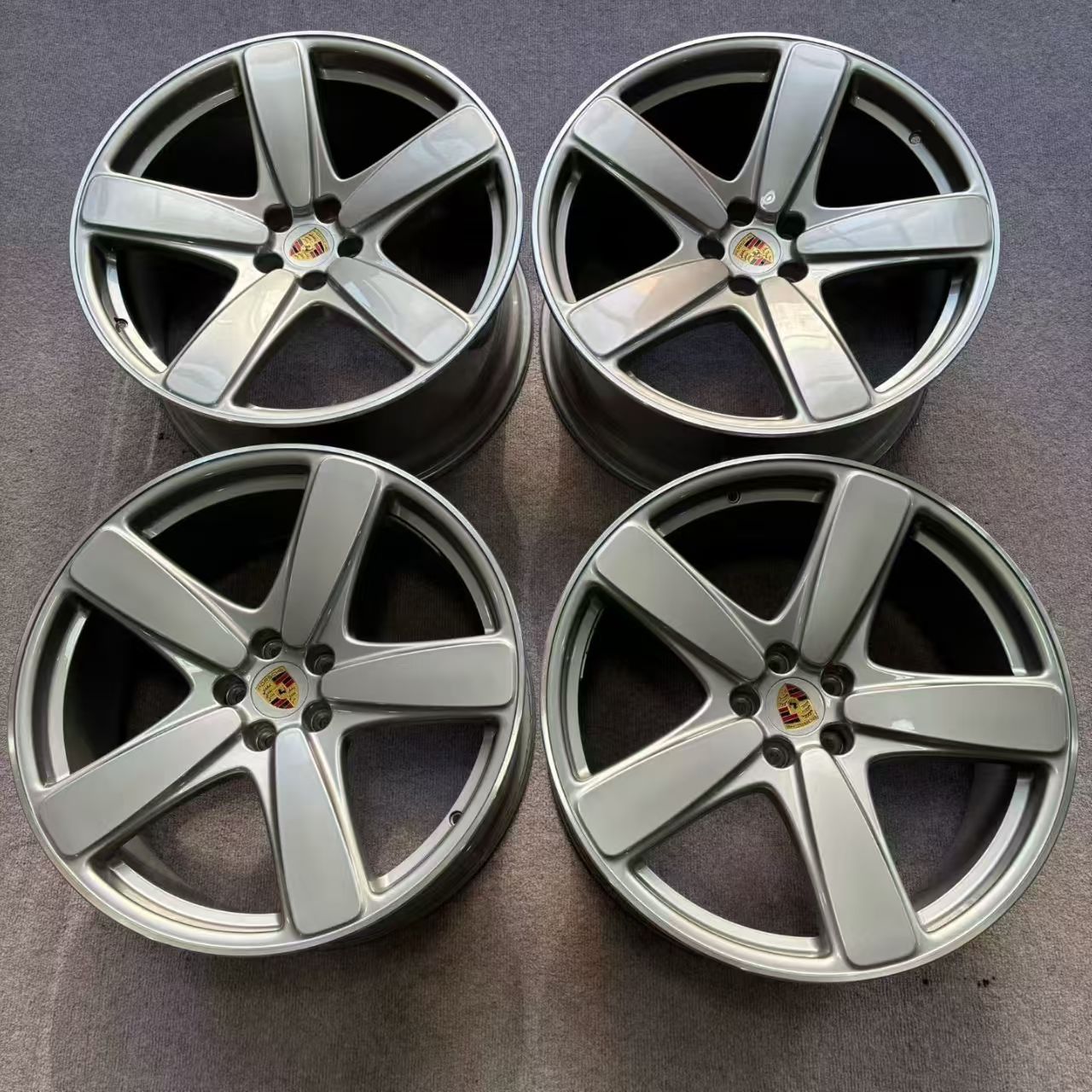 (Demo Car Wheels) 21” Porsche Macan Sport Classic II Design OE Wheels ...