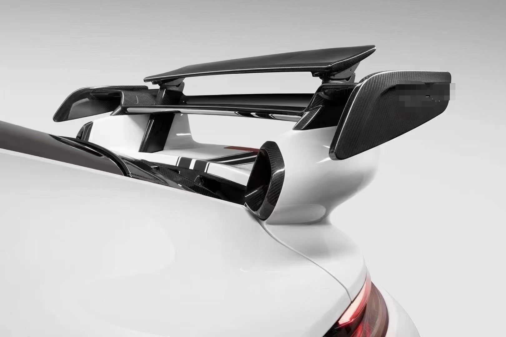 GT StreetR Dry Carbon Fiber Rear Wing Spoiler for Porsche 911 992 – CarGym