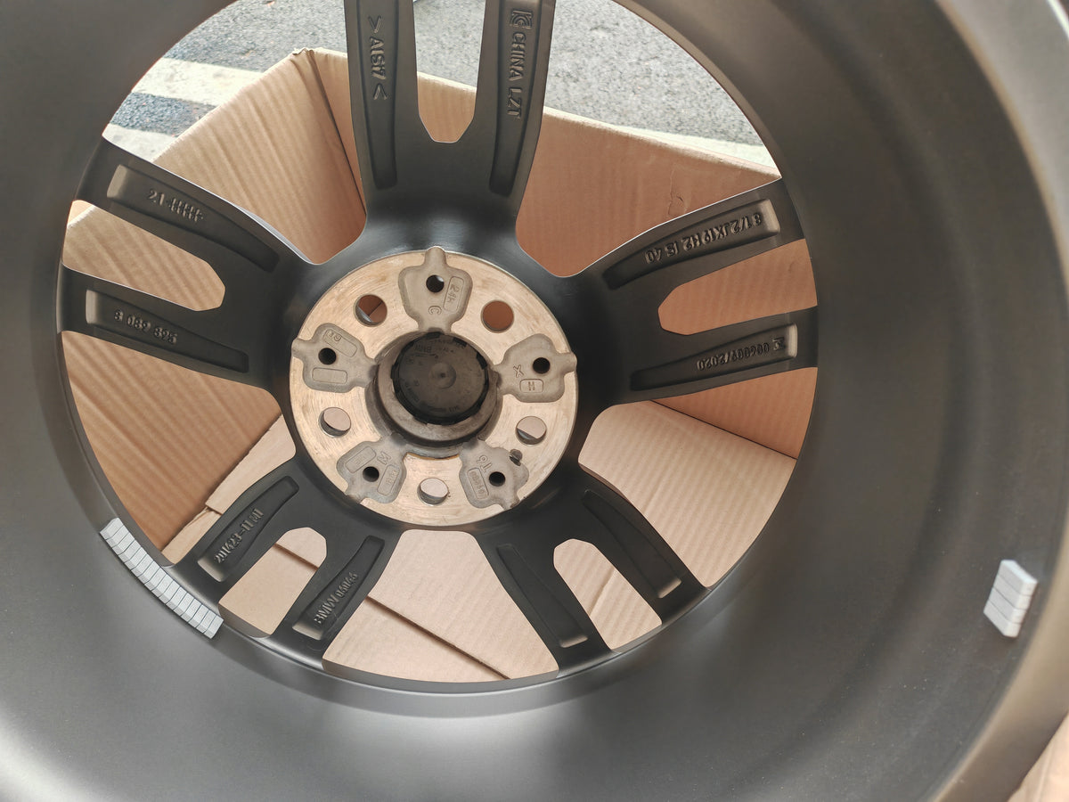 (Demo Car Wheels) 19” BMW 3-Series 792M OE M Performance Bi-Colour Whe ...